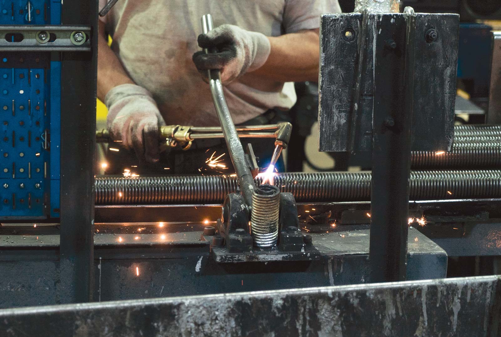 Spring Engineering Mobile Apps | Desktop & Mobile